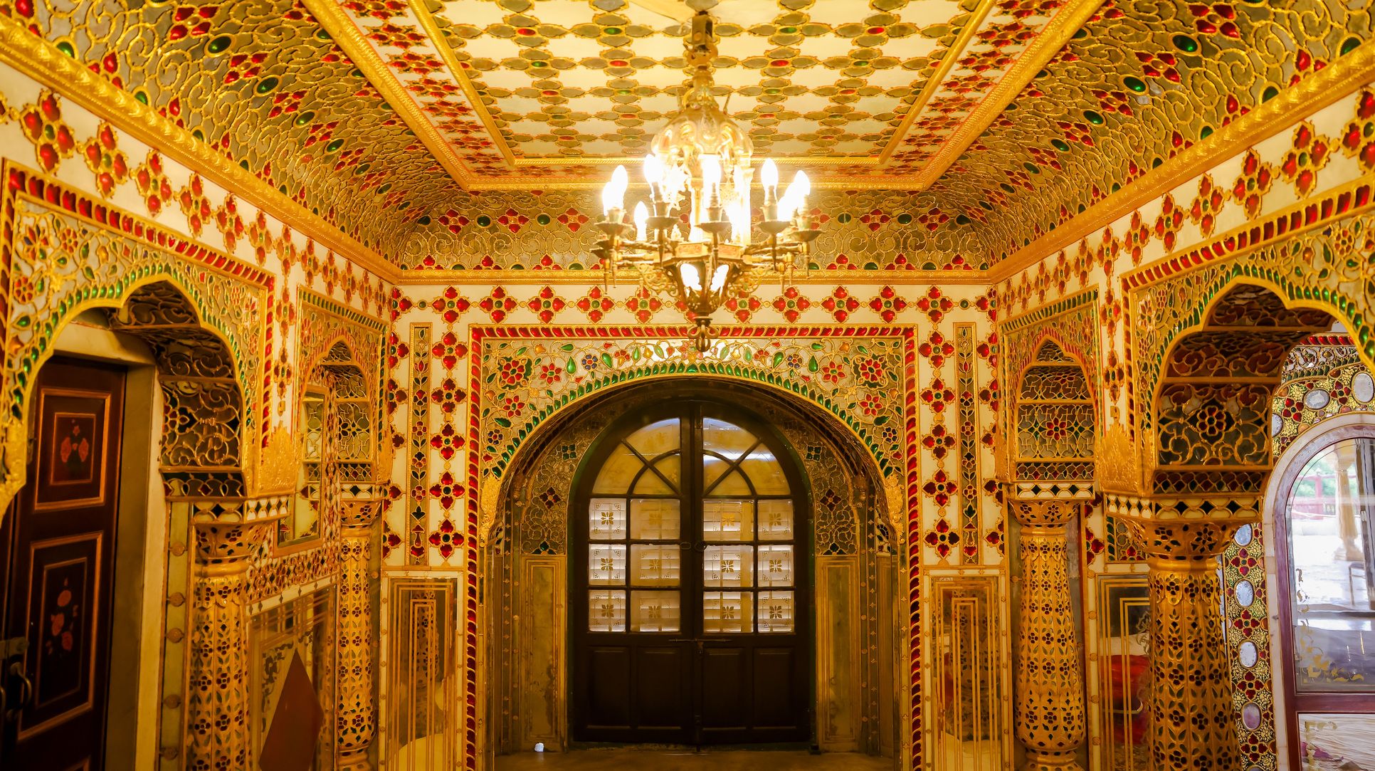 Visit City Palace Museum Jaipur - Tickets, Tours & Visitor Information